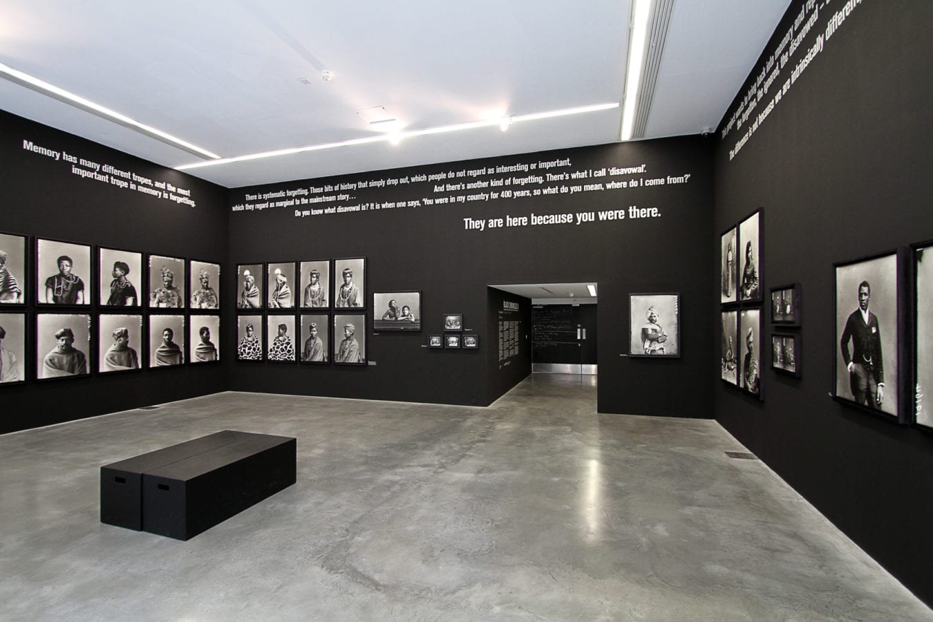 1000 words' new book presents 21 interviews with leading curators of ...