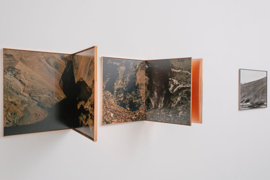 In the studio with Theo Simpson - 1854 Photography