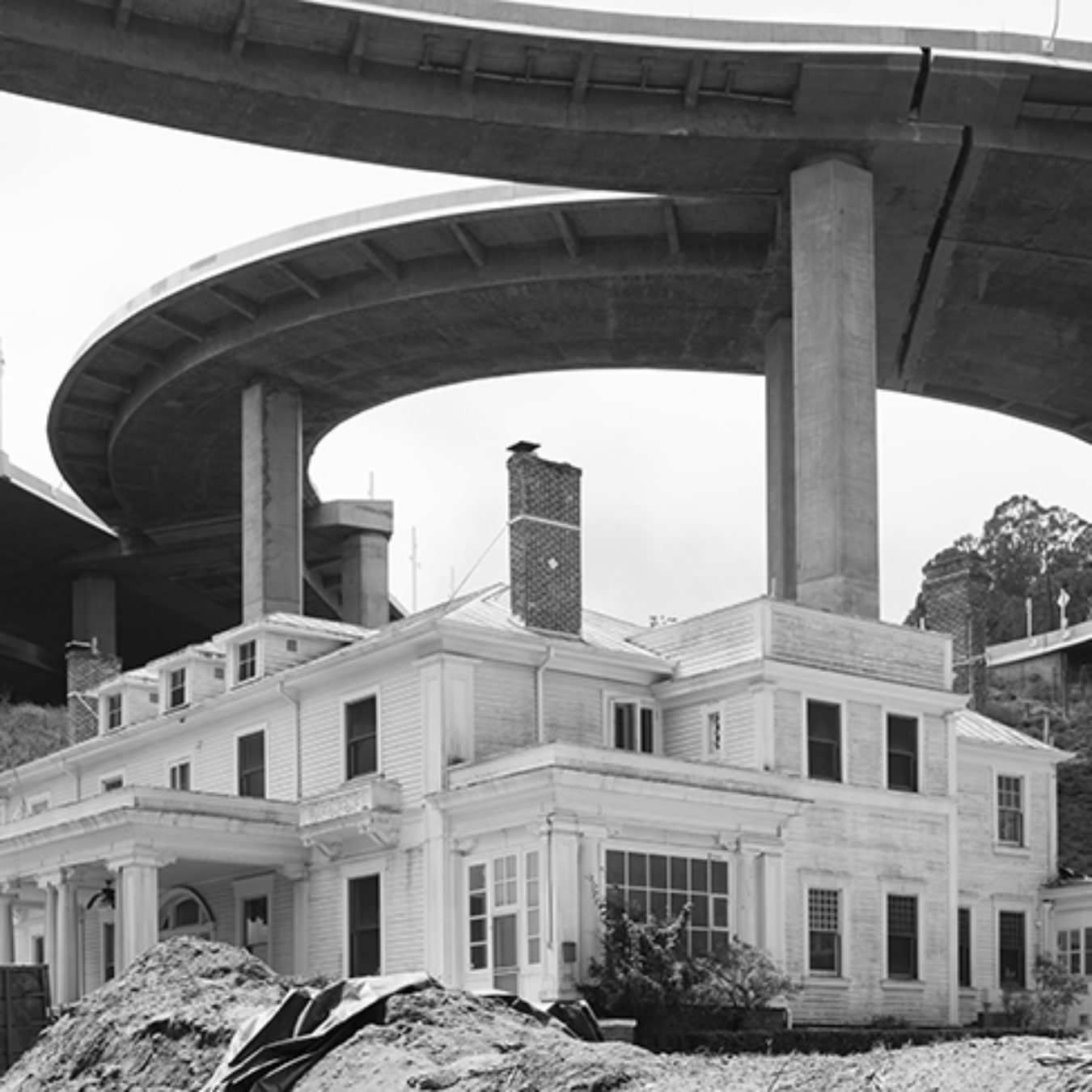 Mimi Plumb unearths the darker side of the Golden City, San Francisco ...