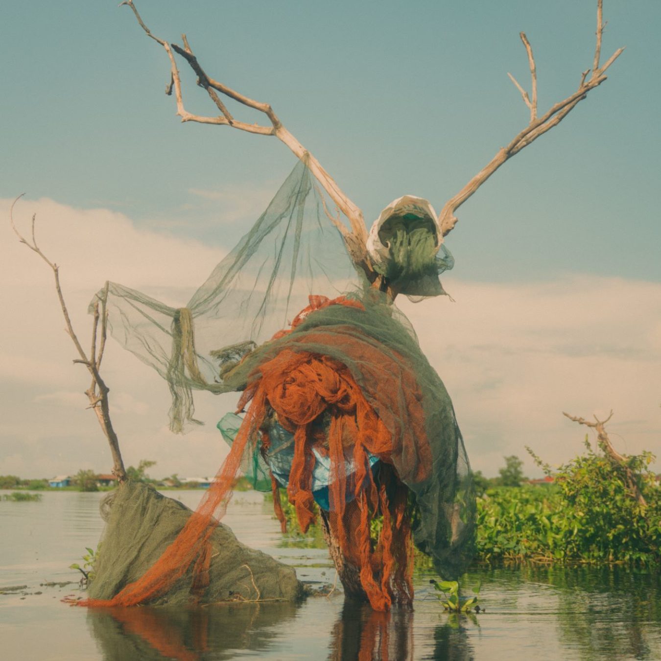 Calvin Chow captures the beauty of Cambodia's Tonlé Sap, where the ...