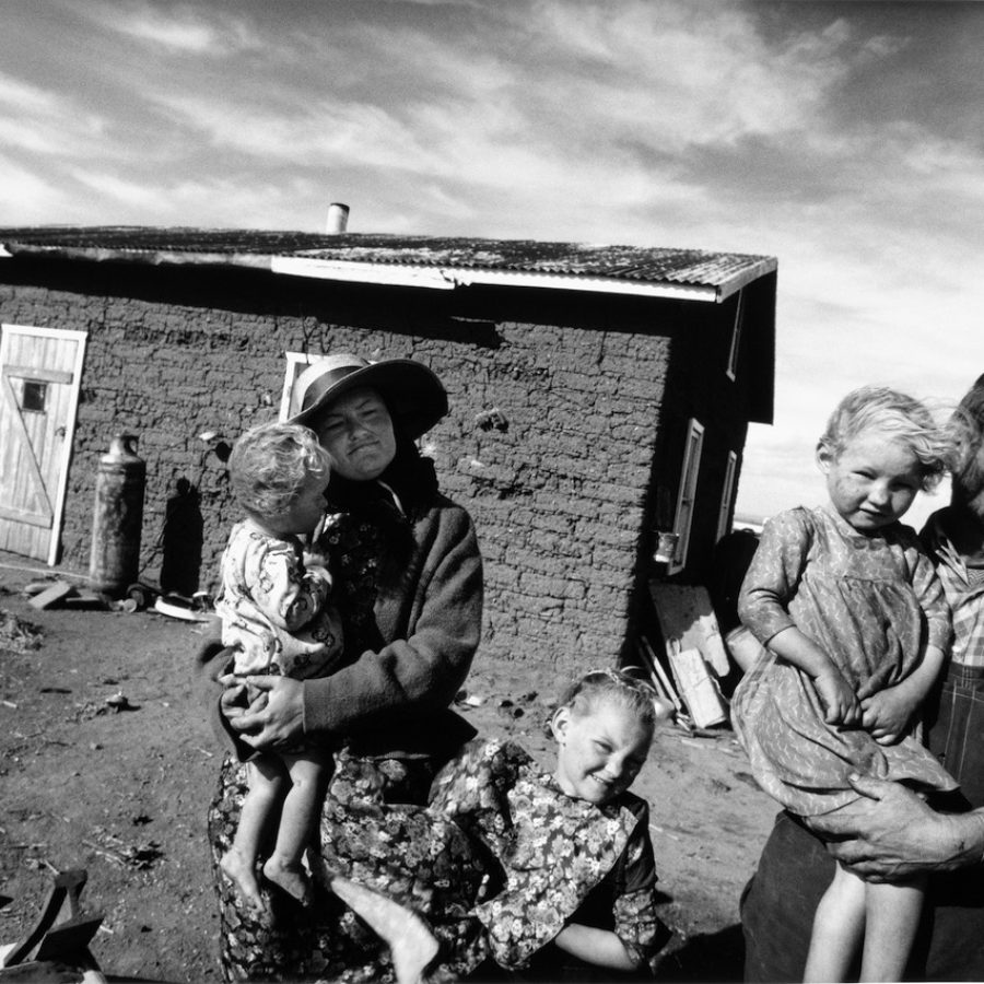 Land and freedom: Larry Towell’s nine-year document of Mennonite ...