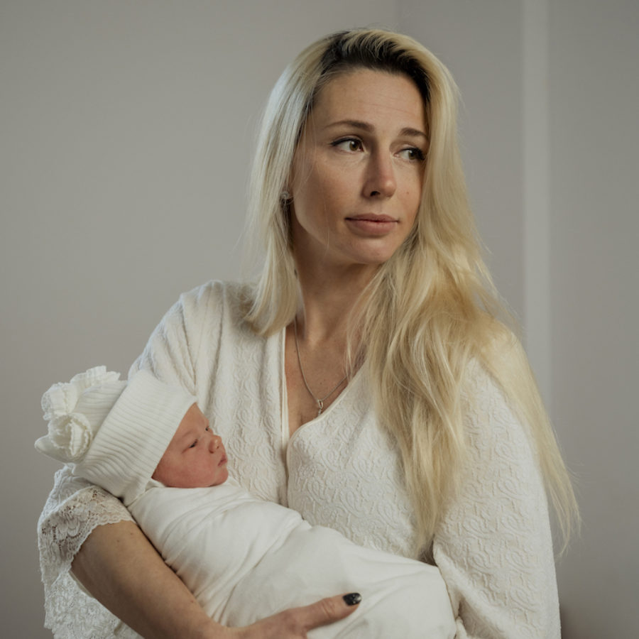 To hope: A magazine documenting the resilience of the Ukrainian people ...