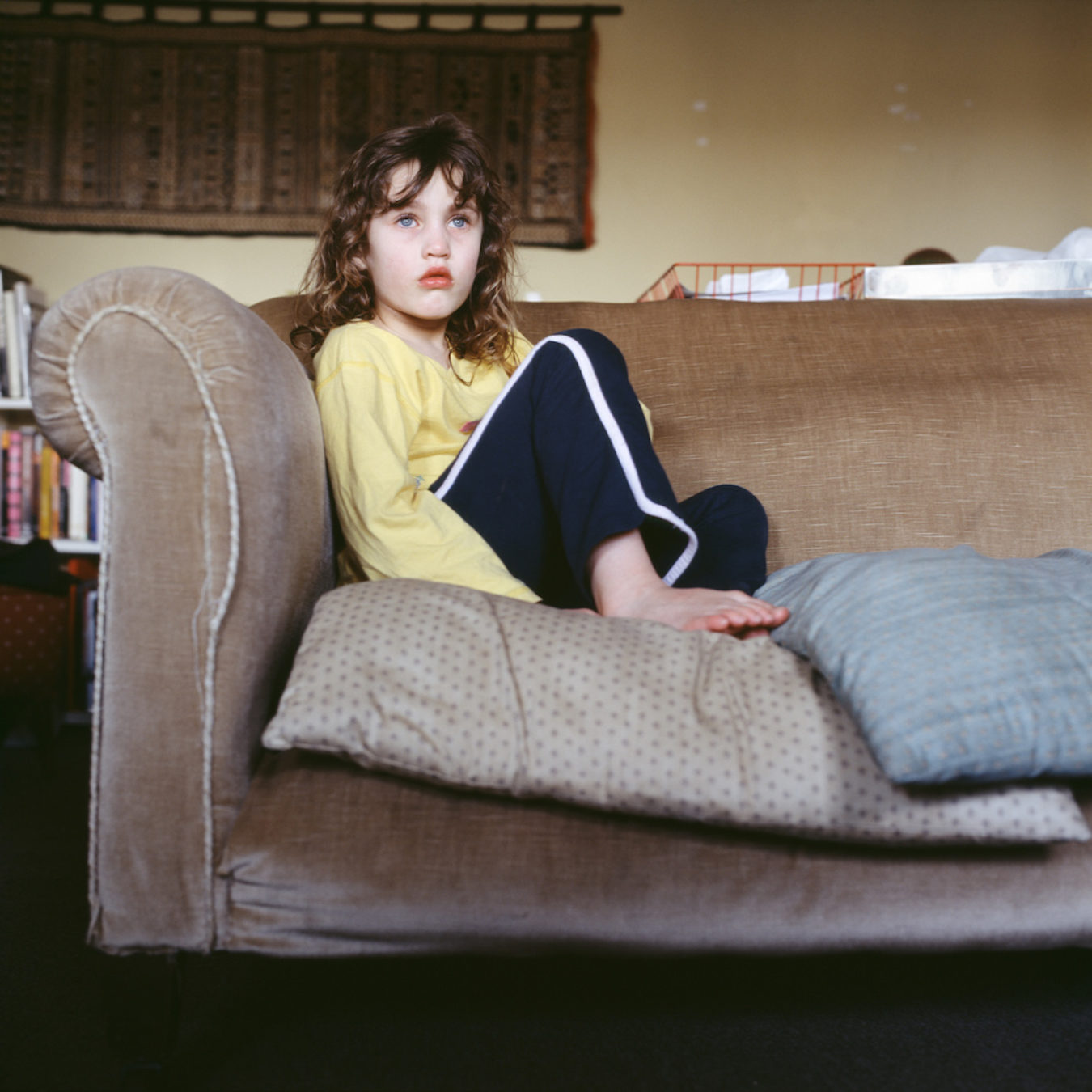 A room of one’s own: Colin Pantall’s comforting sofa portraits - 1854 ...