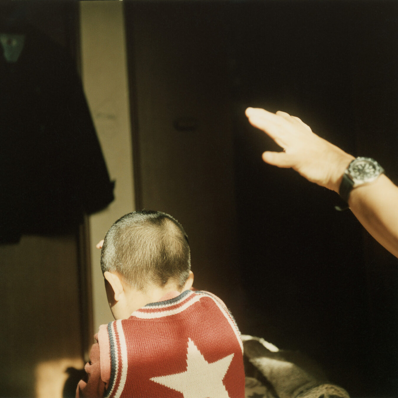 Mikiko Hara photographs the small stories in the bigness of life