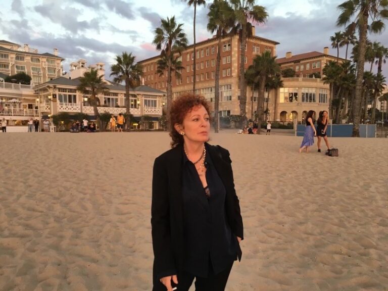 Beyond dependency: The battles of Nan Goldin - 1854 Photography