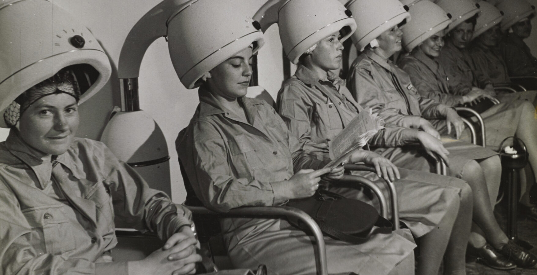 How Vogue and Vanity Fair shaped culture through photographs - 1854 ...