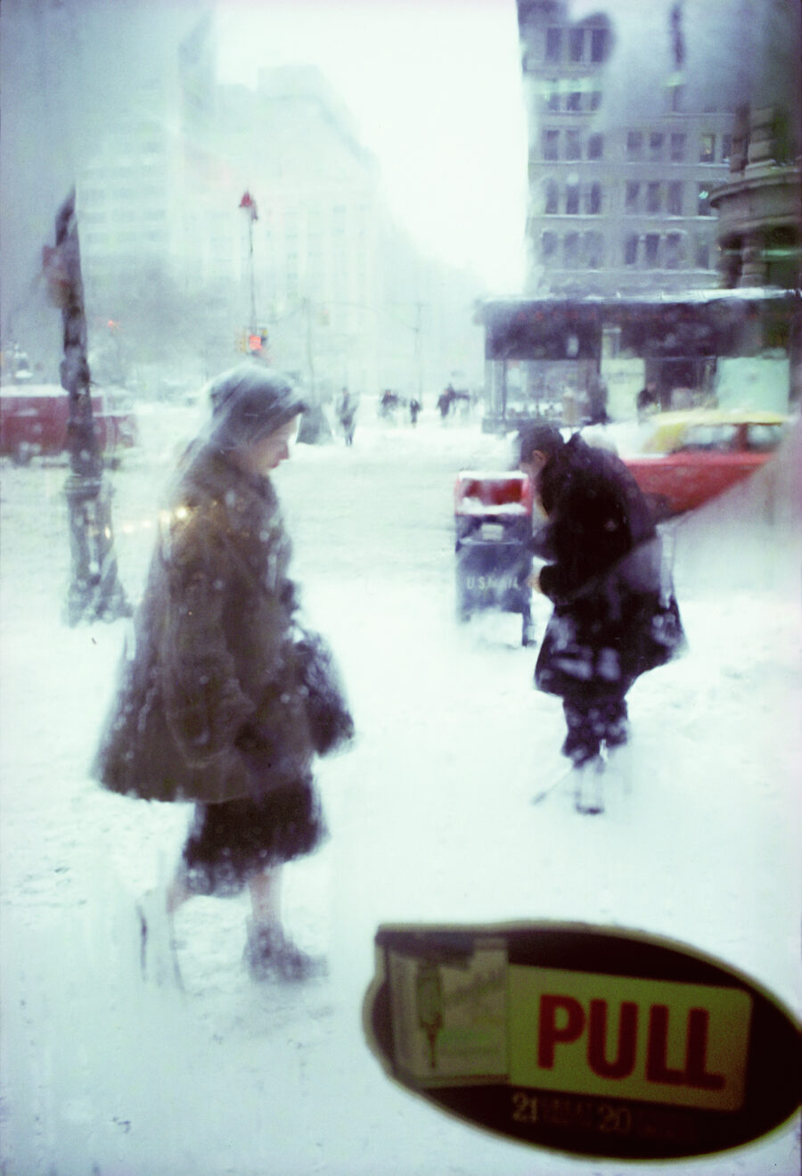 ‘Painting with a mechanical eye’: The unsung mastery of Saul Leiter ...
