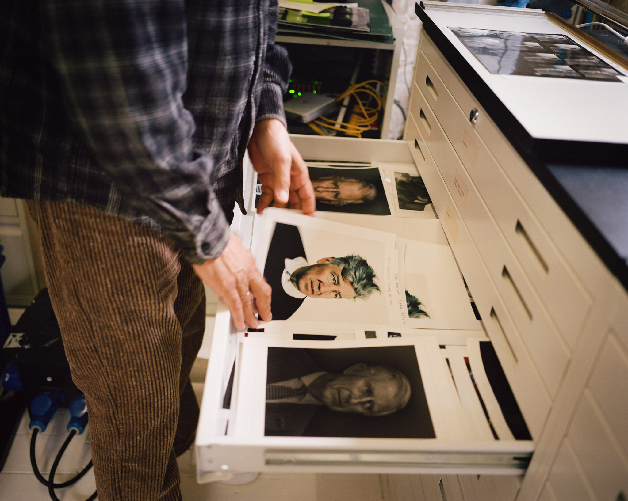 Jung, Rothko, Tanning, Duchamp: Inside the mind of Nadav Kander - 1854 ...