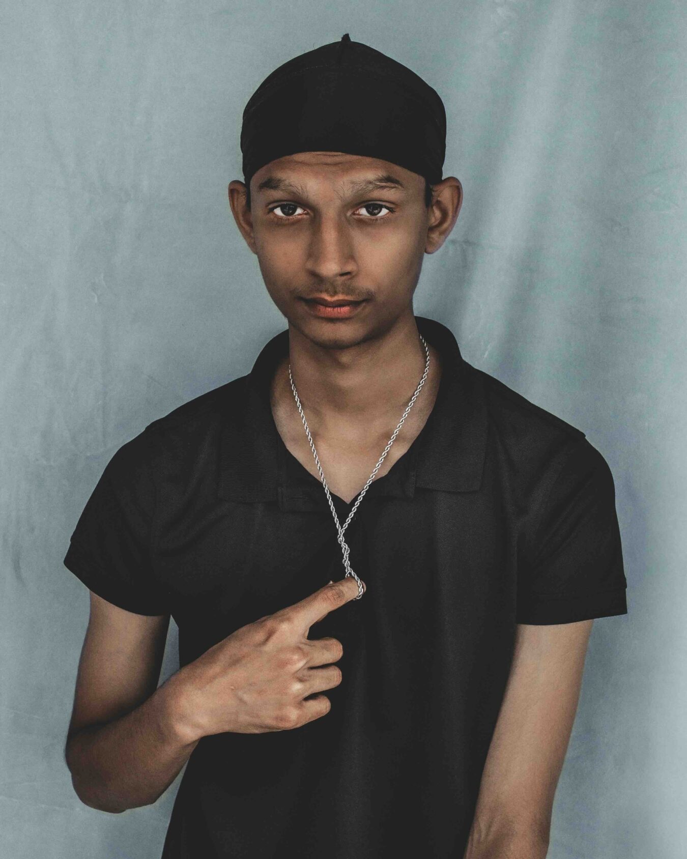 Jet Swan describes her uncanny portraiture as "body work" - 1854 ...